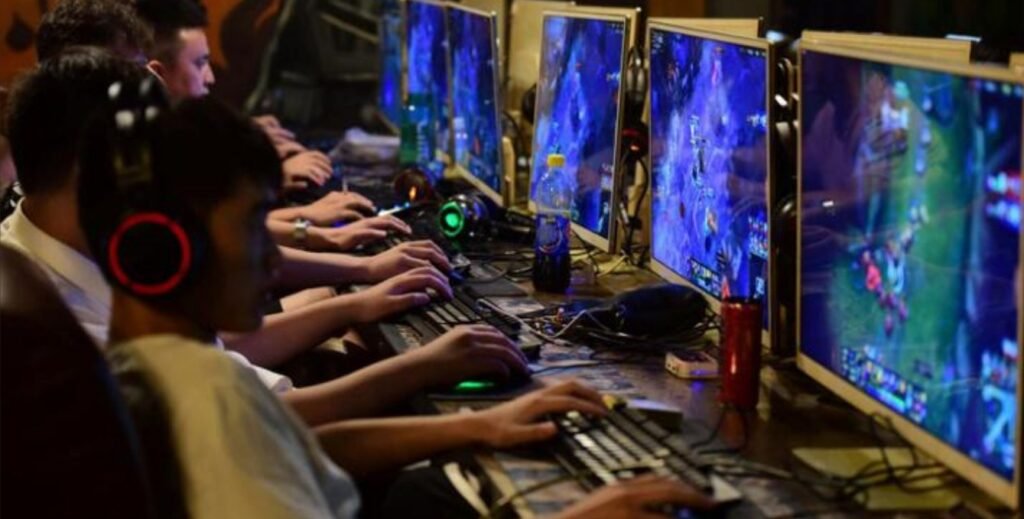 The Evolution of Multiplayer Online Games